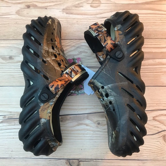 CROCS | Shoes | Crocs Echo Clog Realtree Edge | Poshmark